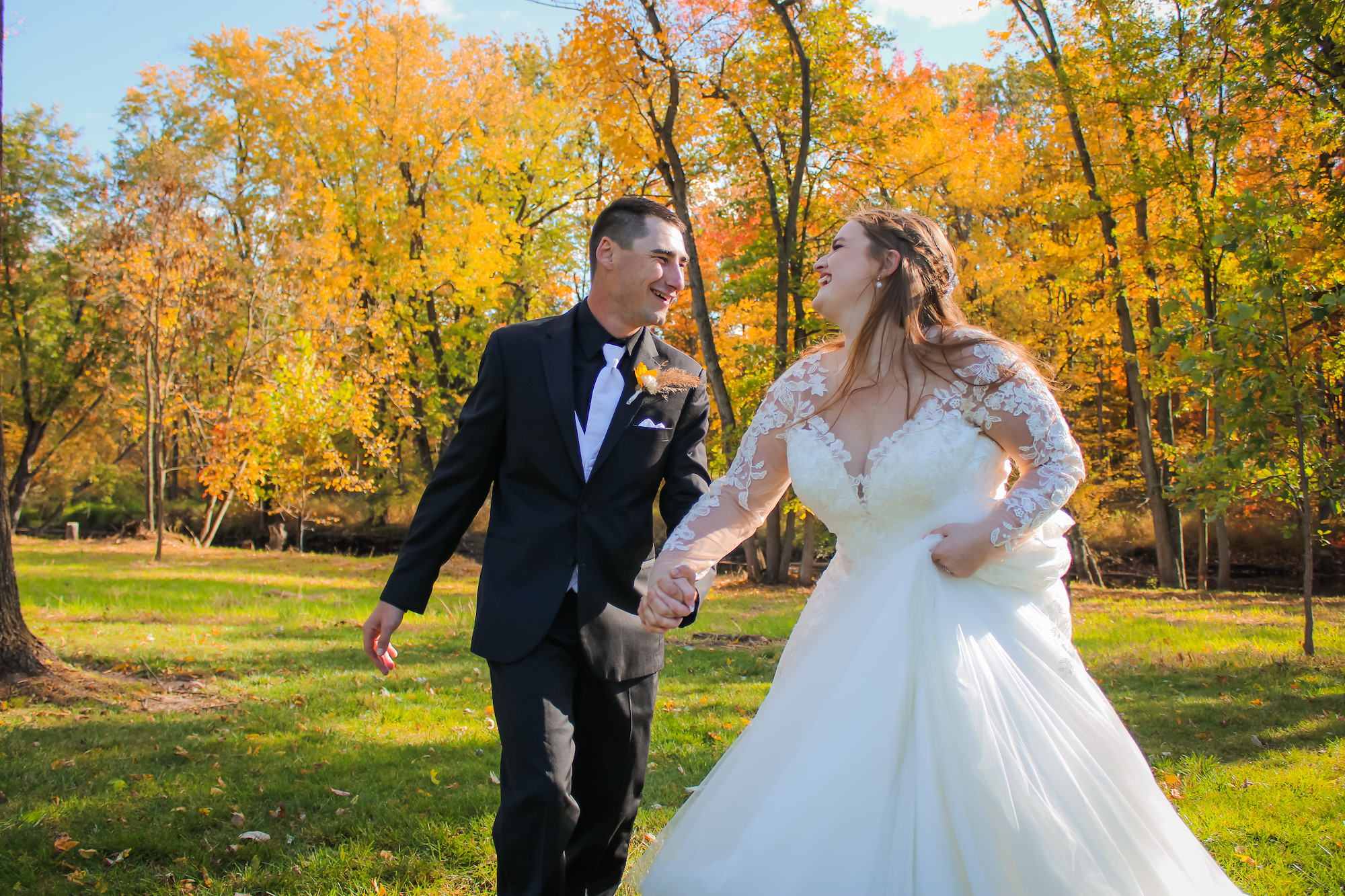 Sears Wedding | Luxury in Lace