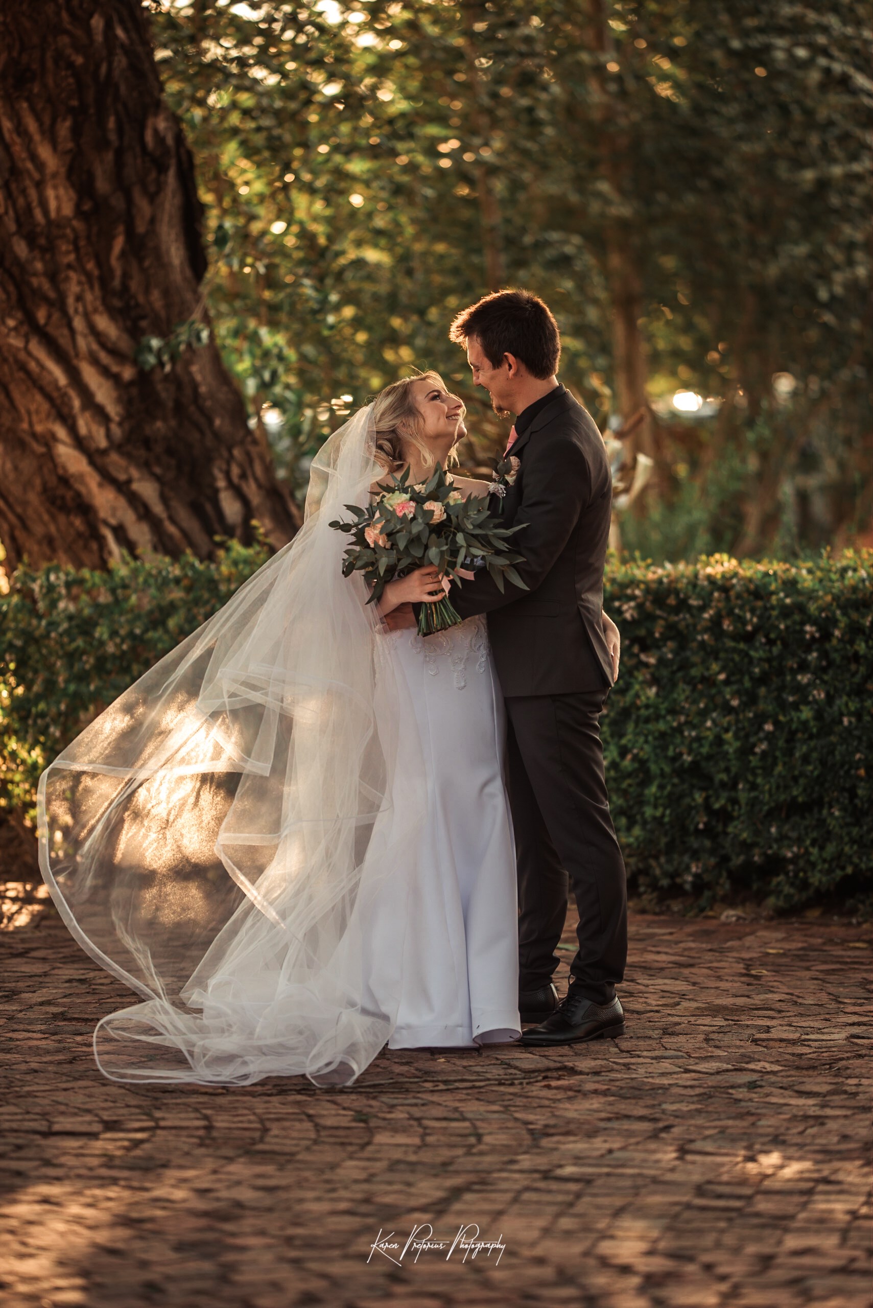 Justine en Willie troudag Bendetto on Vaal | Karen Pretorius Photography